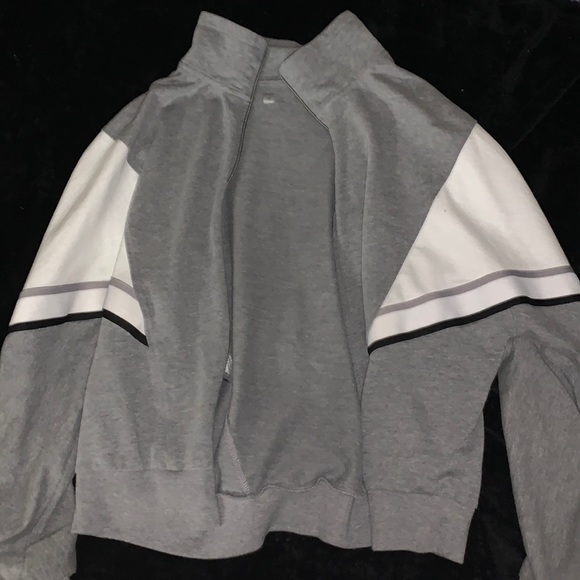 Xersion | Jackets & Coats | Xersion Cropped Jacket | Poshmark